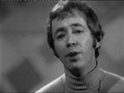 C&L's Late Nite Music Club With Noel Harrison | Crooks and Liars