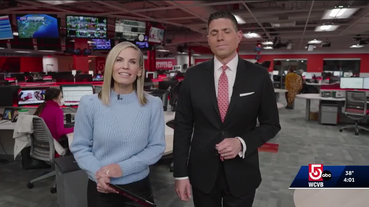 Mass. Doctor Charged For Hitting Cop During Jan. 6 Riot | Crooks and Liars