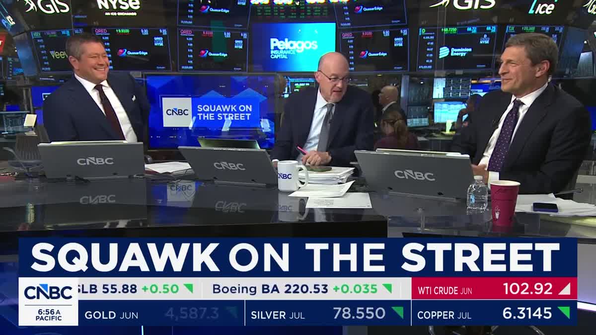 Jim Cramer Glitches Out Over Trump Trading Intel Stock | Crooks and Liars