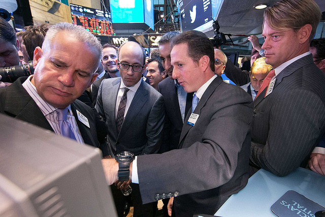 US Stocks Mostly Lower On Mediocre Jobs Report | Crooks and Liars