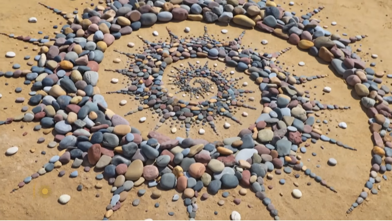 The Artist Whose Canvas Is A Beach | Crooks and Liars