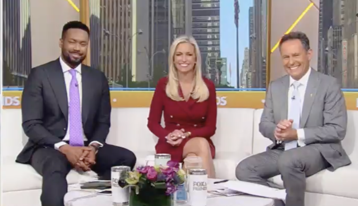 Fox & Friends Pretend Trump Got A Good Reception At Knicks Game ...